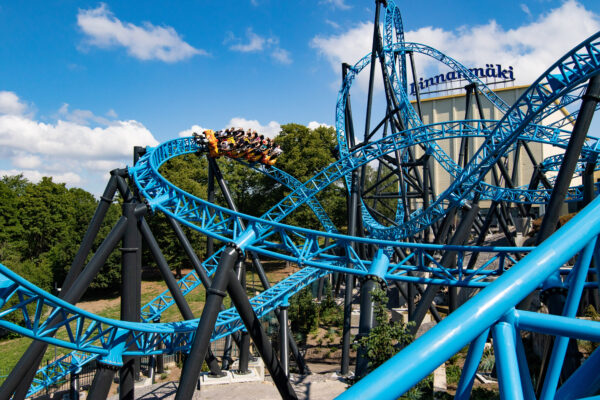 LSM Launch Coaster - Intamin Amusement Rides