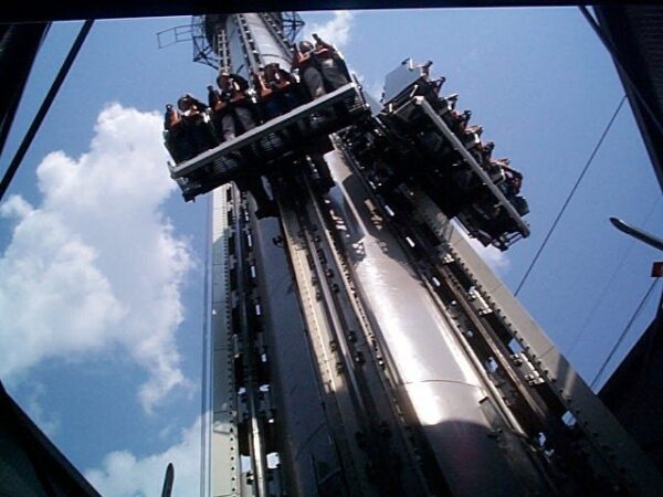 Apocalypse - Intamin Amusement Rides