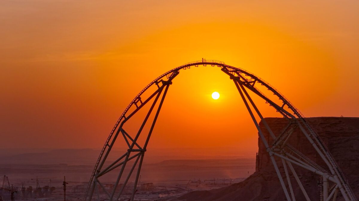 Falcons Flight is breaking three world records at Six Flags Qiddiya ...